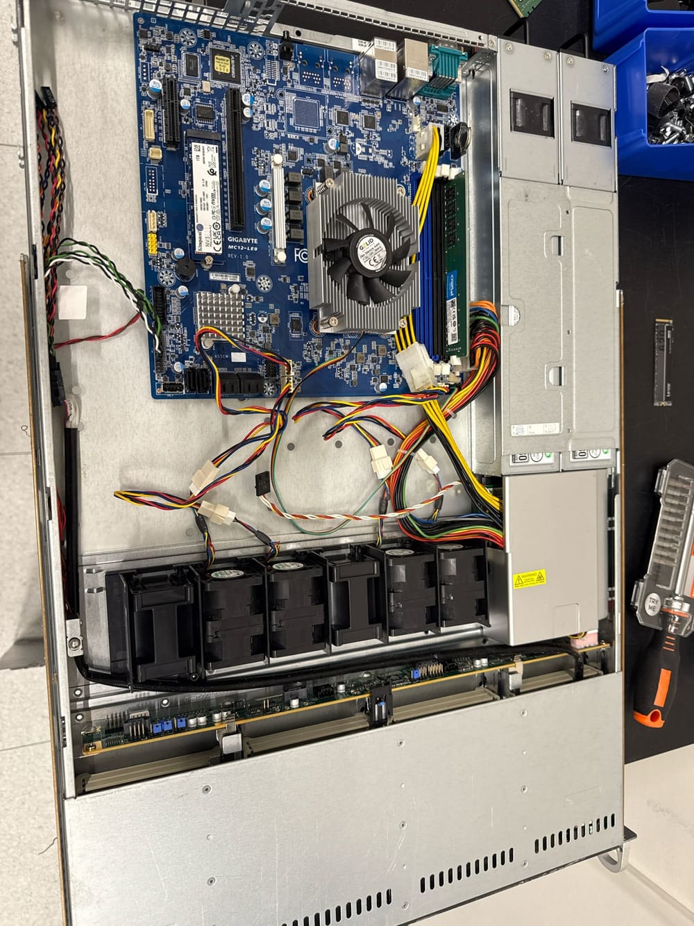 Waarom kiezen voor MC-Node? De kracht van Nederlandse hosting